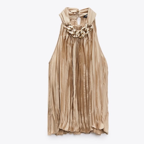 Zara | Tops | Zara Gold Pleated Chain Halter Top | Poshmark